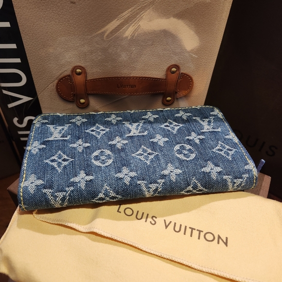 Louis Vuitton | Bags | Louis Vuitton Monogram Blue Denim Zippy Wallet ...